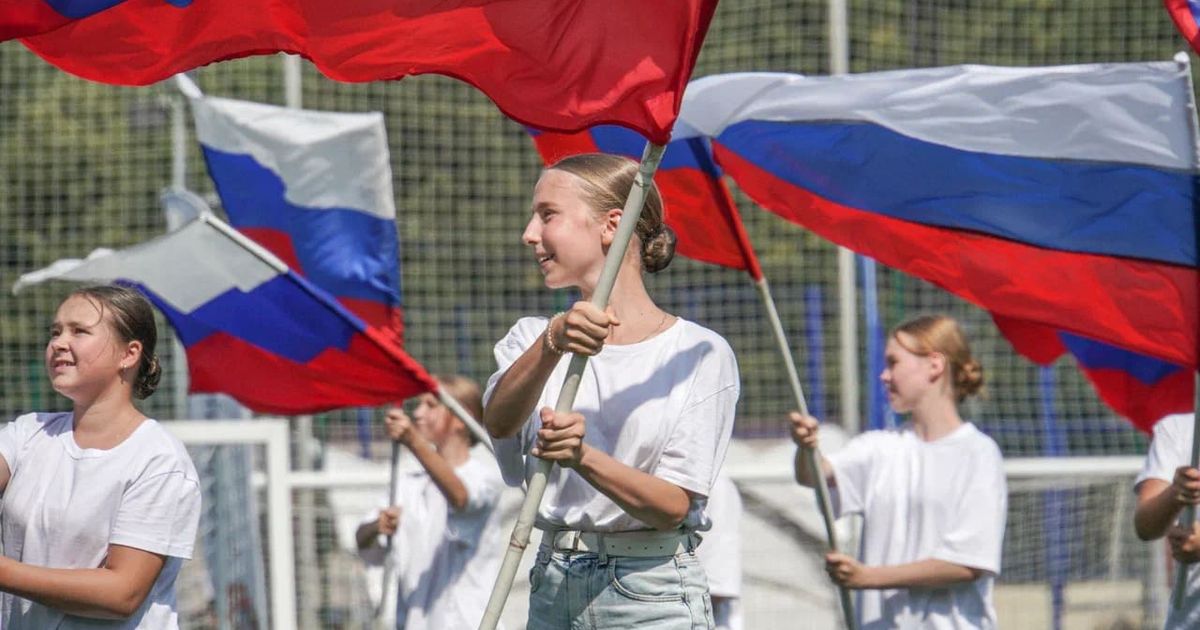 Во всех школах городского округа Люберцы будет развеваться флаг России ...
