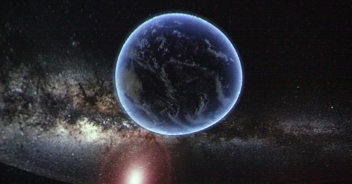 Орбитальный охват: как Максим Сураев «взломал» закрытый космос. Кто ...